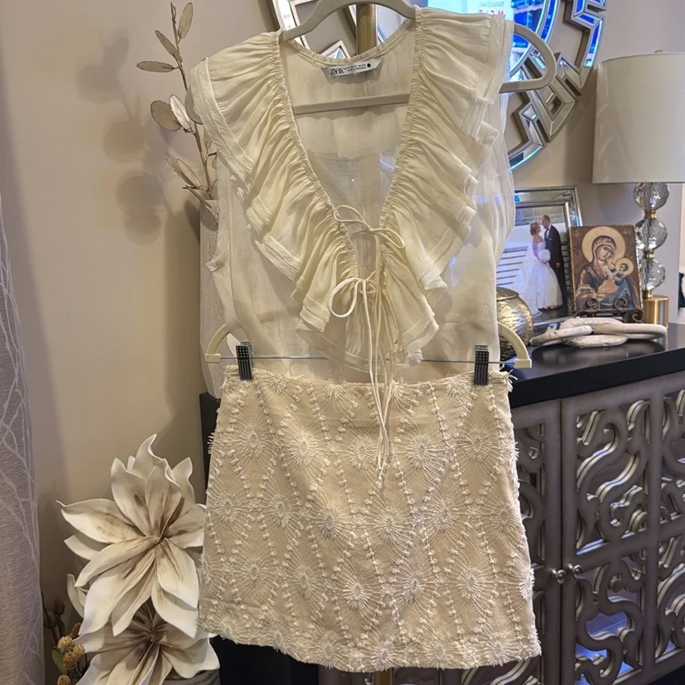 Zara | Tops | Zara Ruffled Blouse With A Vneck Tie Closure Elegant ...